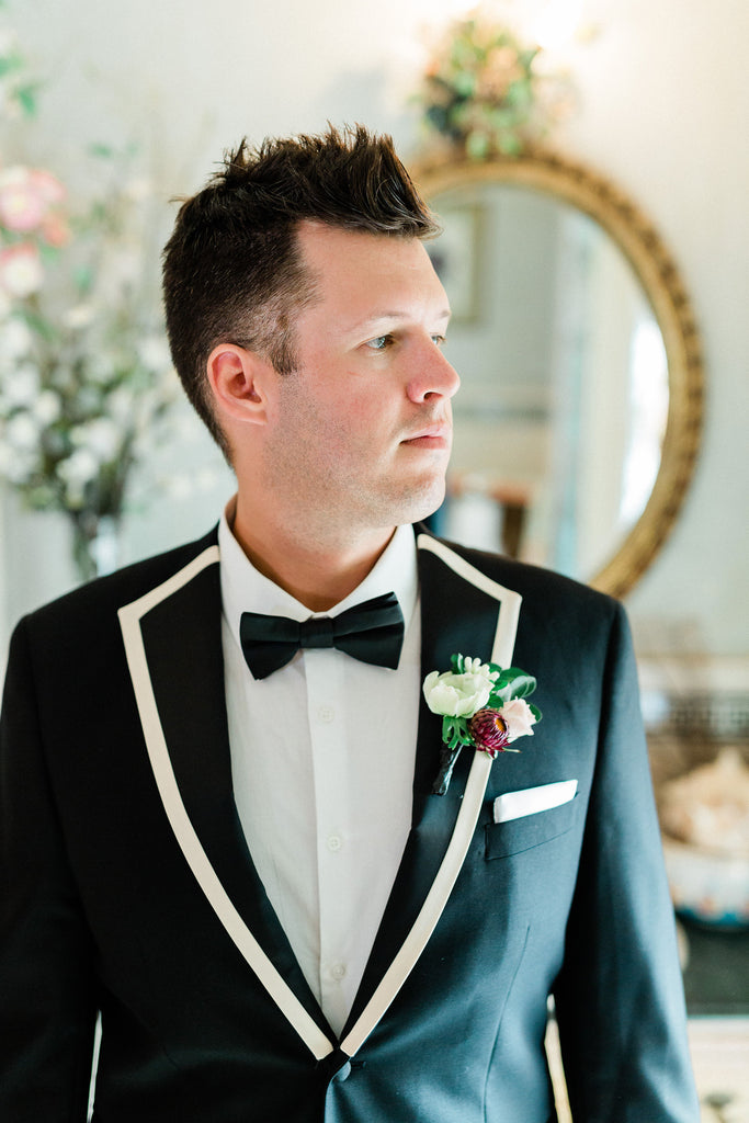 Black with White Trim Lapels – The Lapel Project