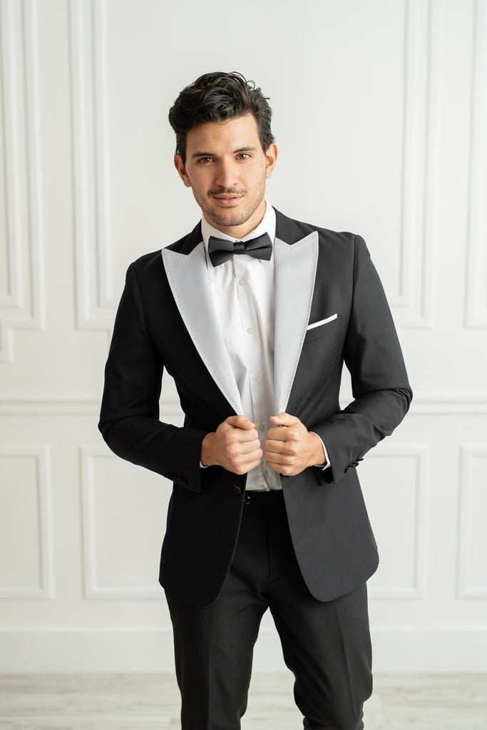 SILVER PEAK SATIN LAPELS – The Lapel Project